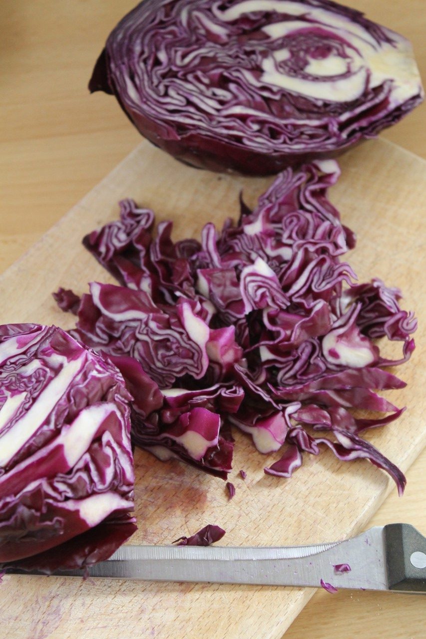 DIY: Eierfärben mit Rotkohl | cuplovecake